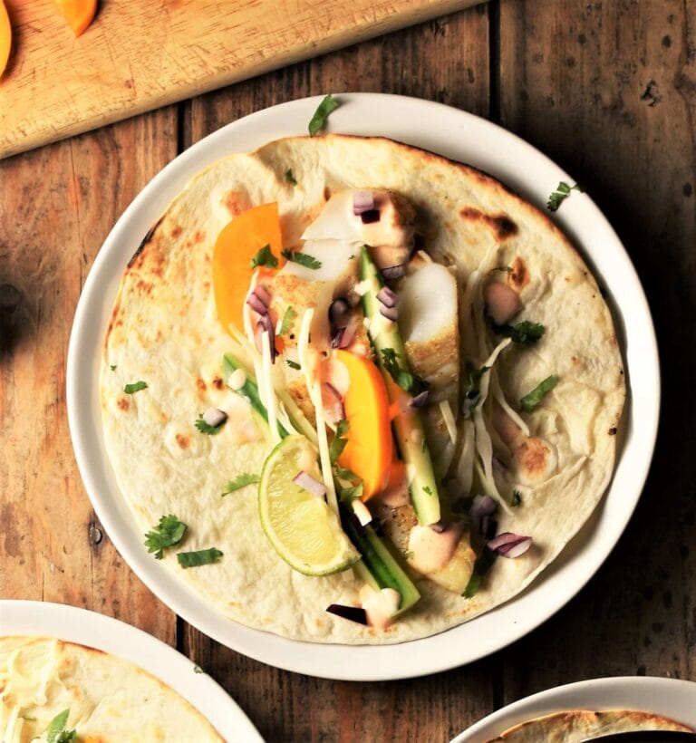 Spiced Fish Wraps with Creamy Sauce - Everyday Healthy Recipes
