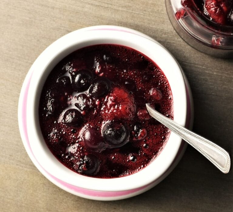 How to Make a Simple Fruit Compote - Everyday Healthy Recipes