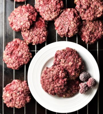 Very Raspberry Oatmeal Cookies - Everyday Healthy Recipes