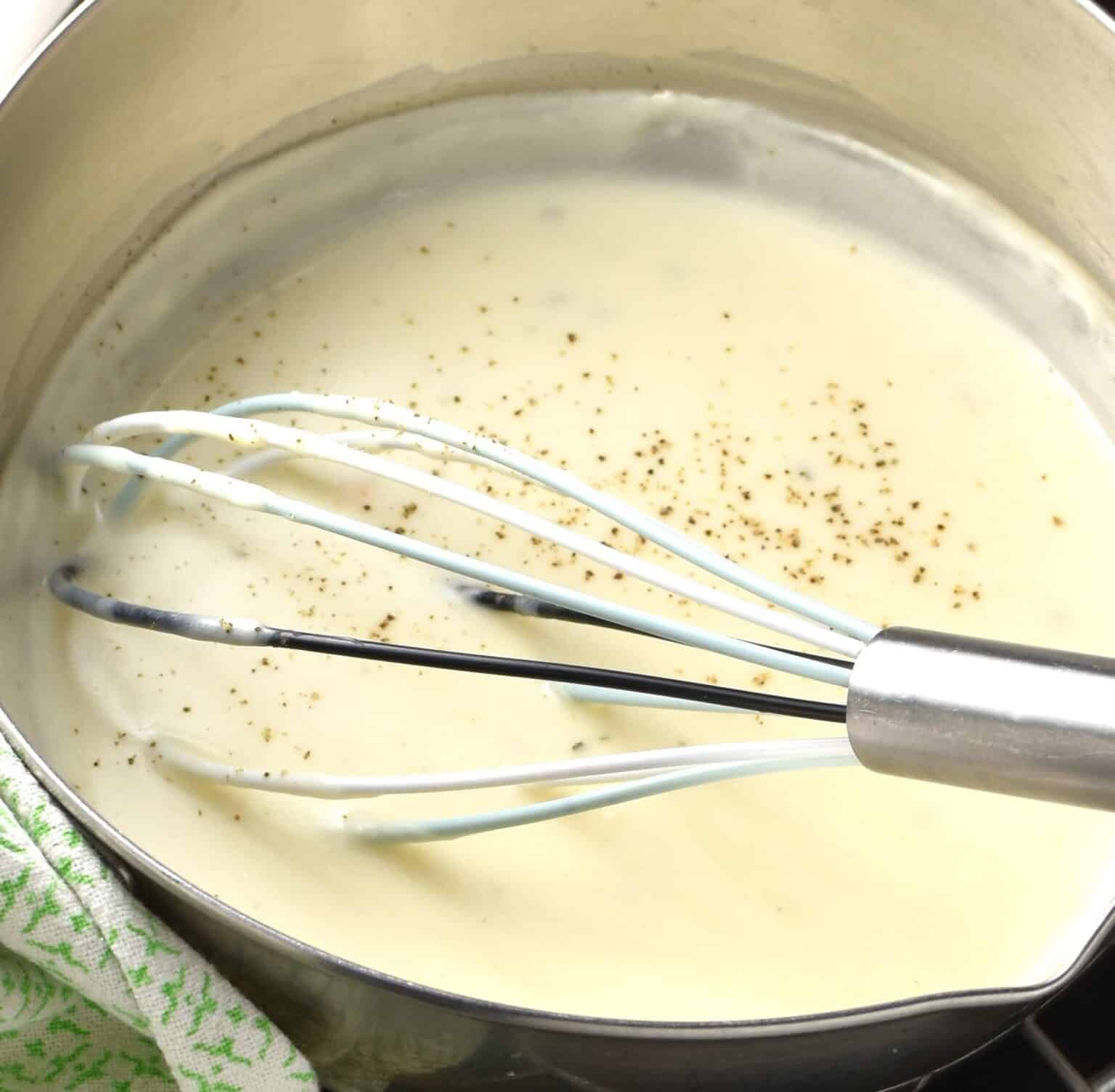 Simple Sour Cream Sauce (Sos Śmietanowy) - Everyday Healthy Recipes
