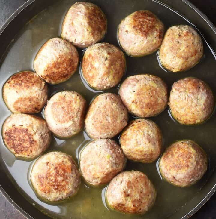 Polish-Style Turkey Meatballs in Gravy (Klopsiki) - Everyday Healthy ...